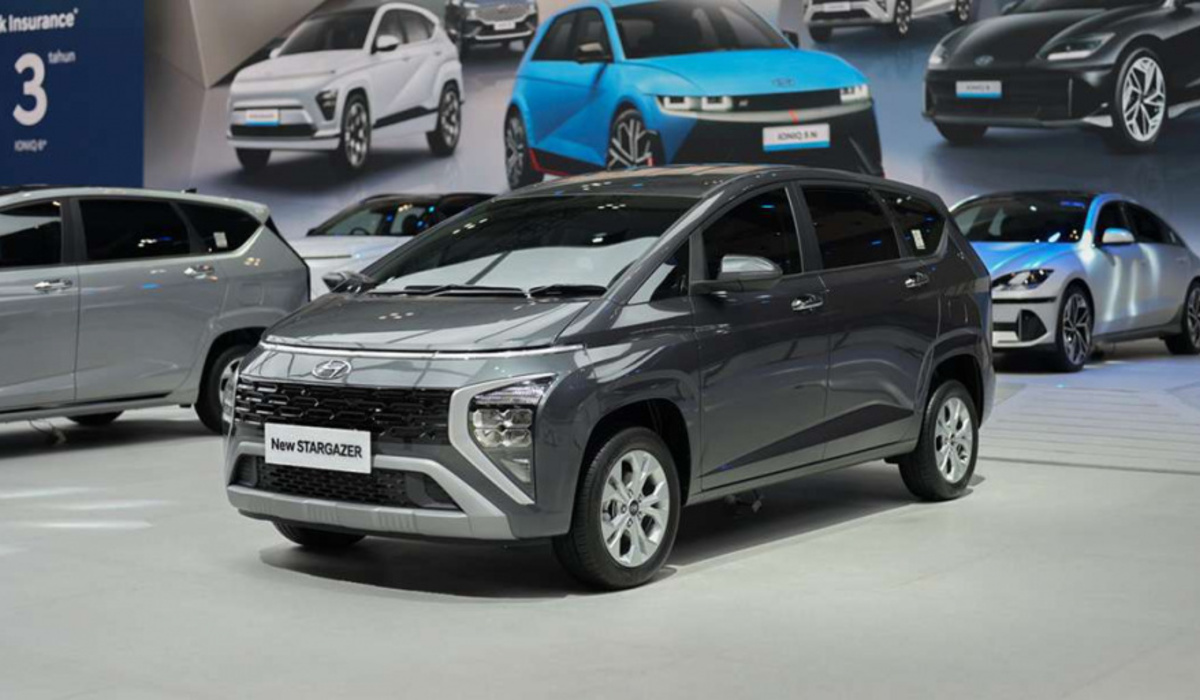 Review Lengkap Hyundai Stargazer Varian Terbaru Essential Tech ...