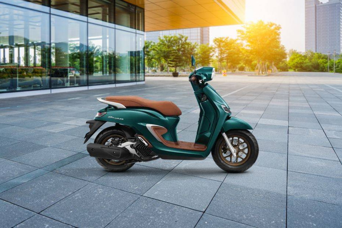 Lebih Milih Mana? Honda Stylo 160 atau Vario 160, Ini Keunggulannya ...