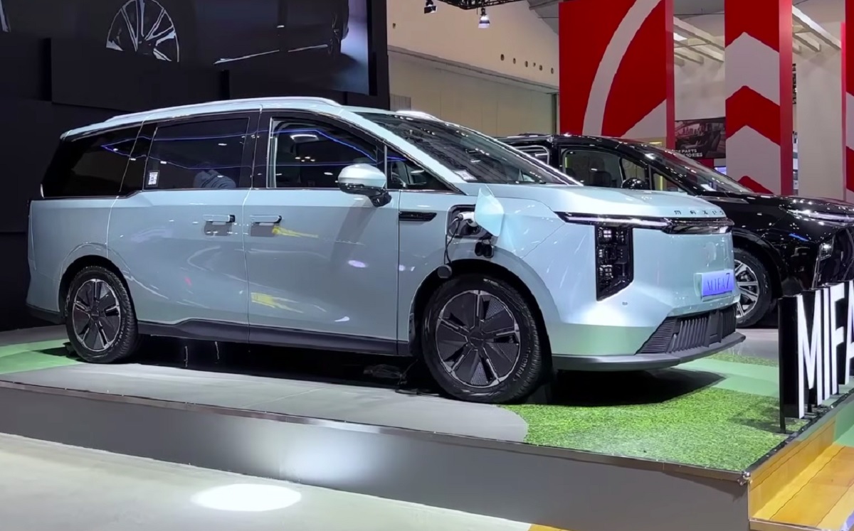 Review Maxus Mifa 7, Mobil Listrik Premium untuk Liburan Keluarga – UpdateOtomotif.com